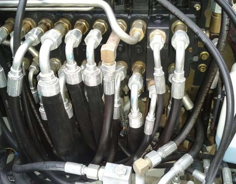 Bobcat 331 / 331E Mini Excavator Specs, Horsepower, Weight & Dimensions ...