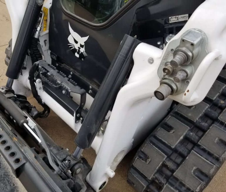 Bobcat T66 Compact Track Loader Specs, Horsepower, Weight & Dimensions ...