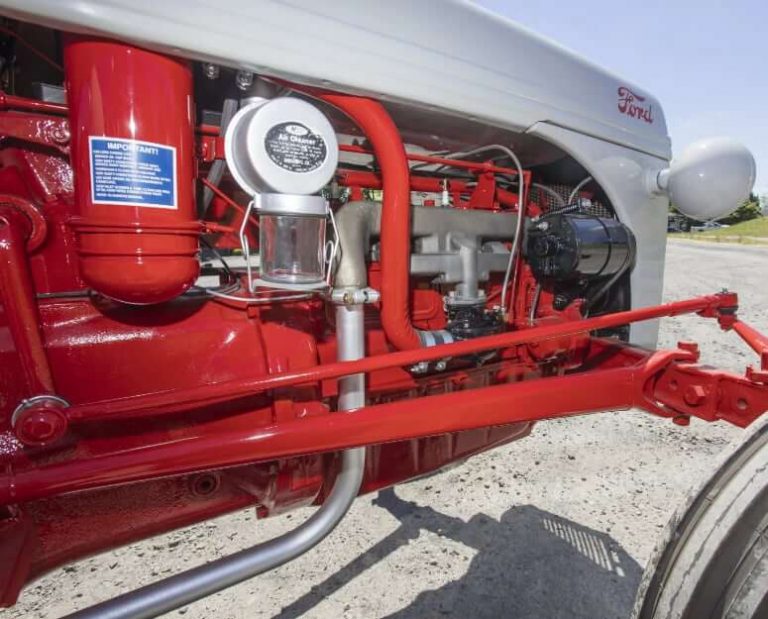 Ford 9N Tractor Specs, Horsepower, Weight & Dimensions - CodeReady