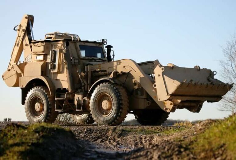 JCB HMEE Armored Military Backhoe Loader Specs, Weight & Dimensions ...