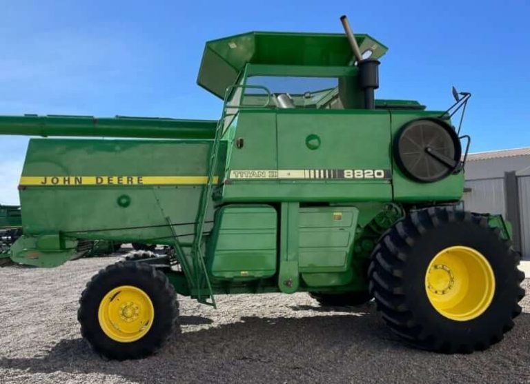 John Deere 8820 Titan II Combine Specs, Weight & Dimensions - CodeReady