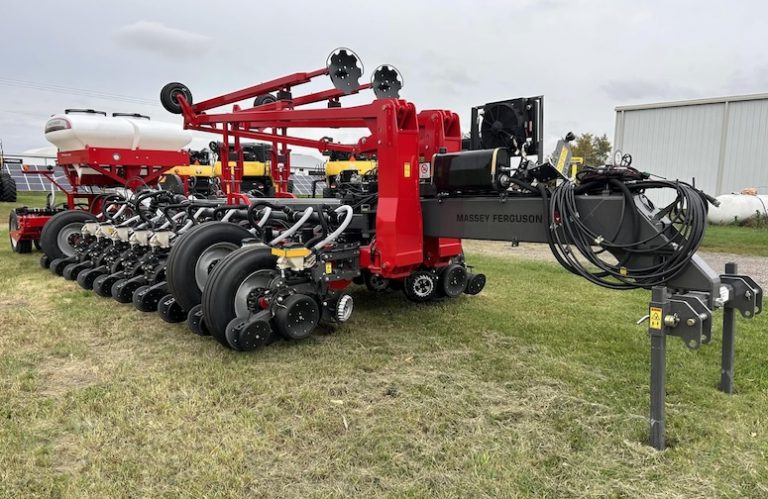 Massey Ferguson VF1230 / VF1630 / VF2430 Specs & Planter Capacity ...