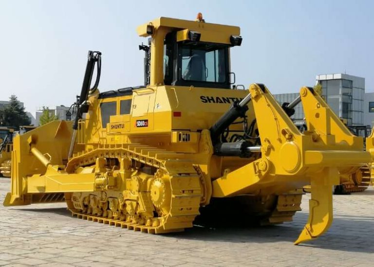 Top 10 Big Bulldozers: World's Largest Dozers 2025 | CodeReady