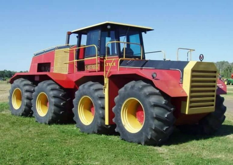 Versatile 1080 Big Roy 8WD Tractor Specs, Weight & Dimensions - CodeReady